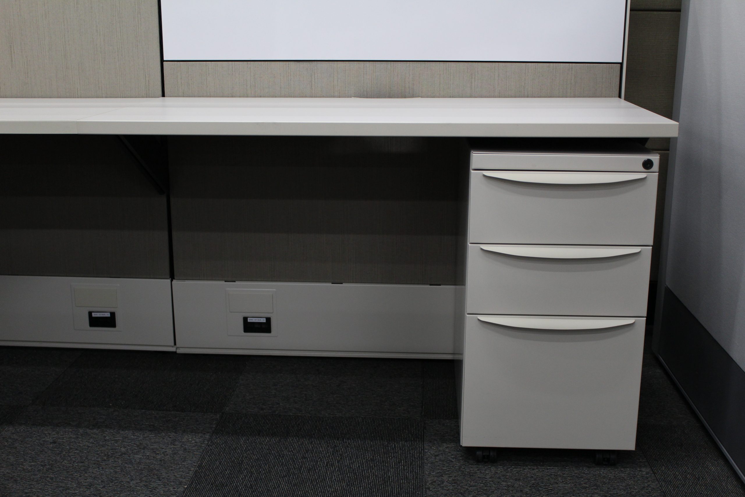 Haworth Compose 5.5"Dx8'W Cubicles - Renew Office Furniture