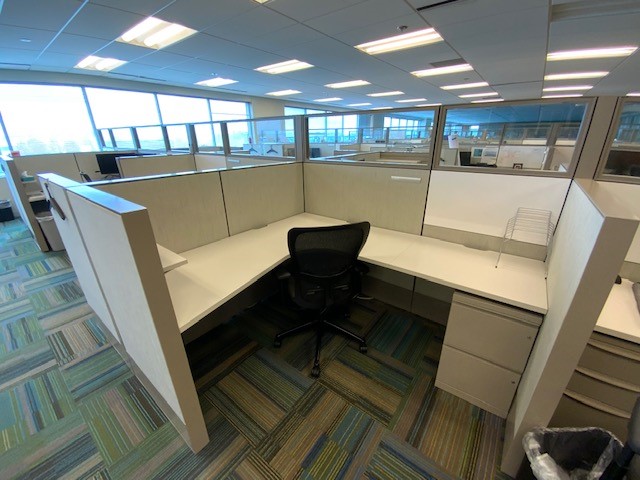 PreOwned Haworth Compose 6.5'x5.5' Cubicles - Renew Office Furniture