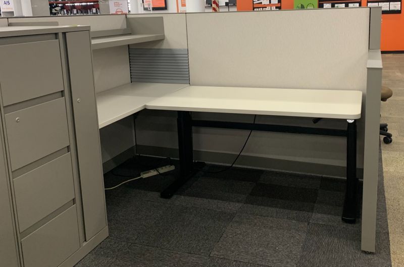 PreOwned Steelcase Answer 7’x6’ cubicles with electric sit-to-stand ...