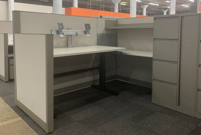 PreOwned Steelcase Answer 7’x6’ cubicles - Renew Office Furniture
