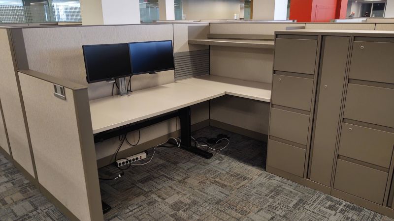 PreOwned Steelcase Answer 7’x6’ cubicles - Renew Office Furniture