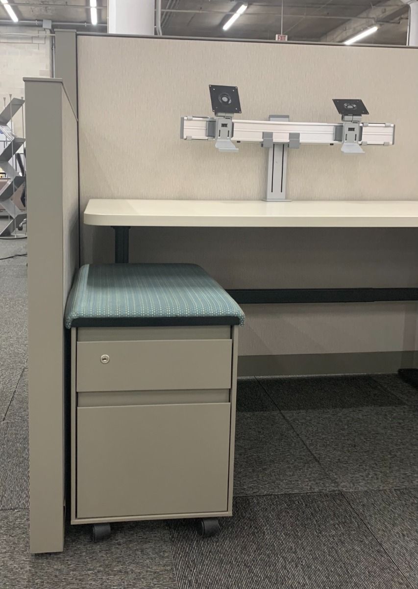 Certified PreOwned Steelcase Answer 5'Wx3'Dx54"/42"H Cubicles - Renew ...